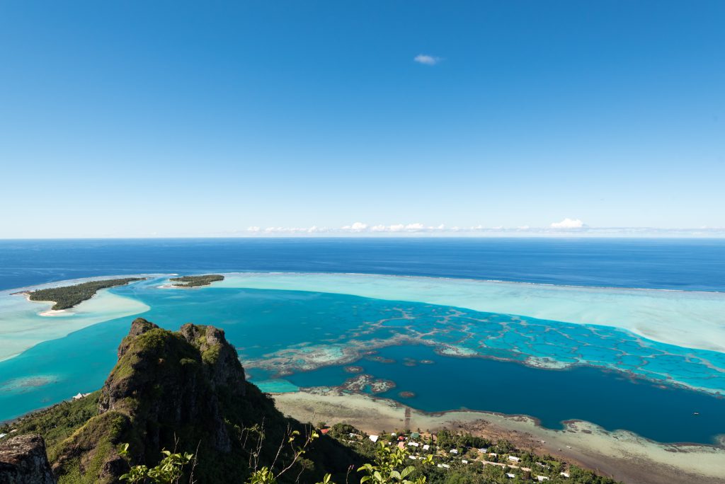 Maupiti – behind-the-line